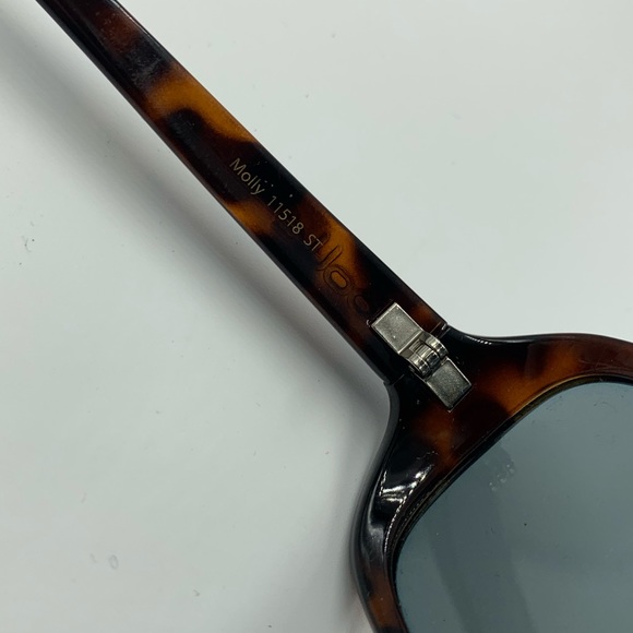 bolle | Accessories | Bolle Molly Tortoise Oval Sunglasses Frames ...